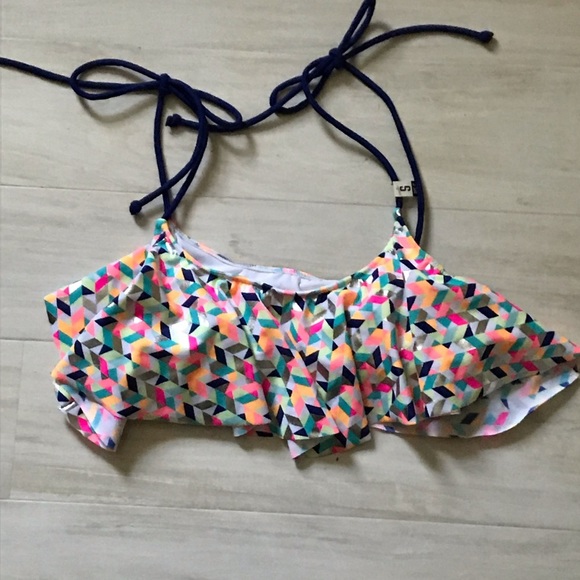 PINK Victoria's Secret | Swim | Vs Pink Flounce Ruffle Bikini Top Sp ...